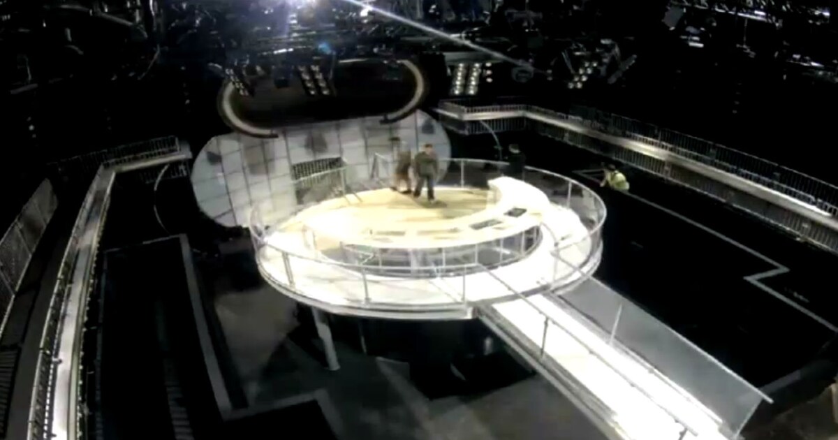 De studio van 'De val van 1 miljoen' opgebouwd in 2 minuten | Humo: The ...