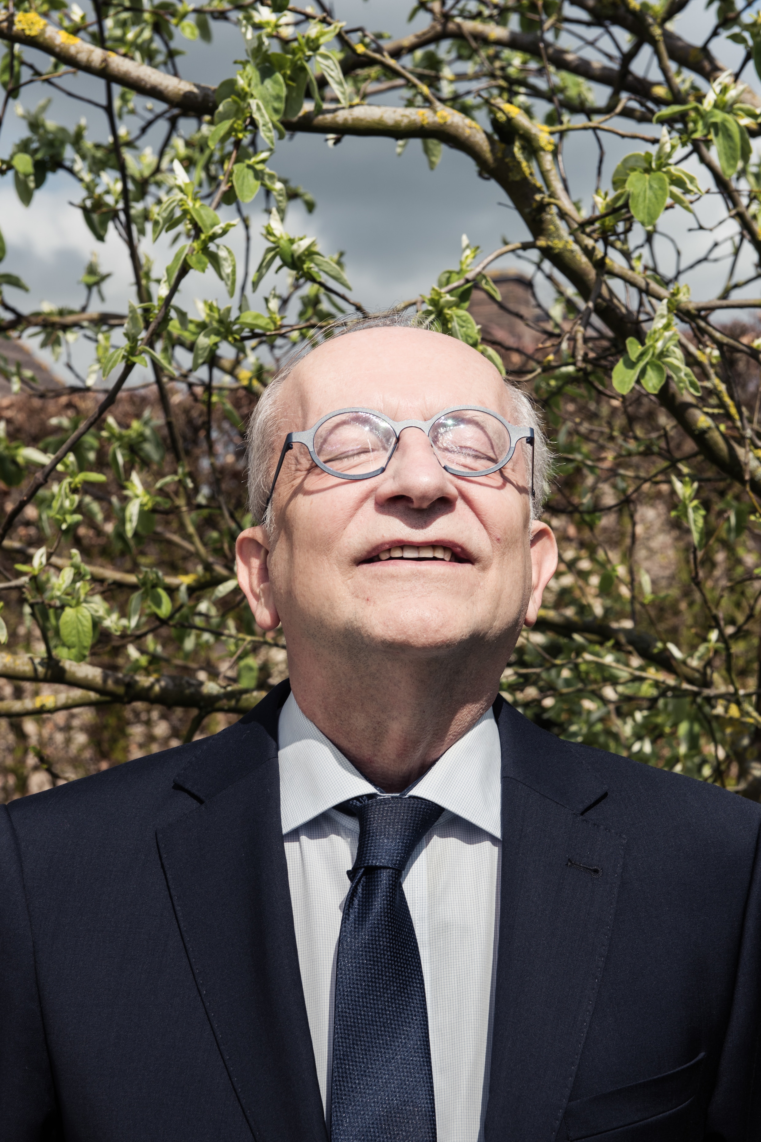 ‘Doe de 4-7-8-ademhaling viermaal ’s ochtends en ’s avonds ...