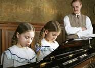 Film: De tweeling | Humo: The Wild Site