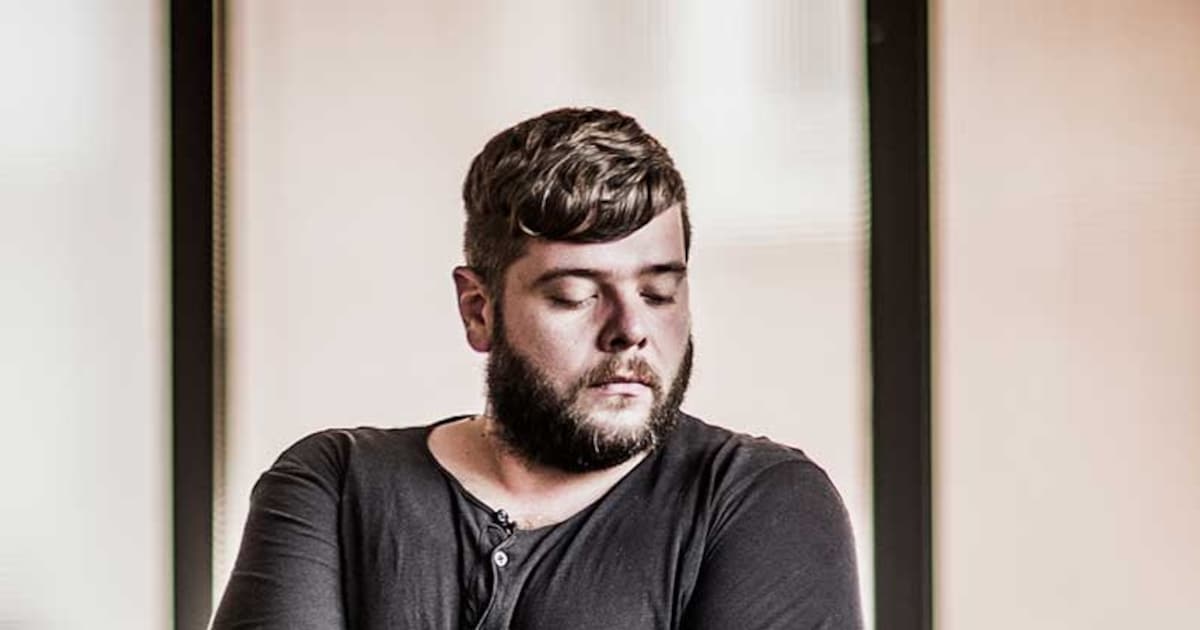 De terugkeer van acteur Benny Claessens: 'Je moet vriendelijker zijn ...