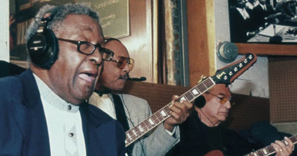 'Standing in the Shadows of Motown': The Funk Brothers voor het ...