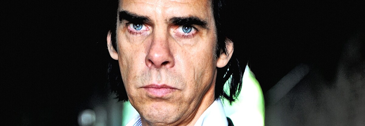 Nick Cave praat voor het eerst na de dood van zijn zoon: rouw, wanhoop ...