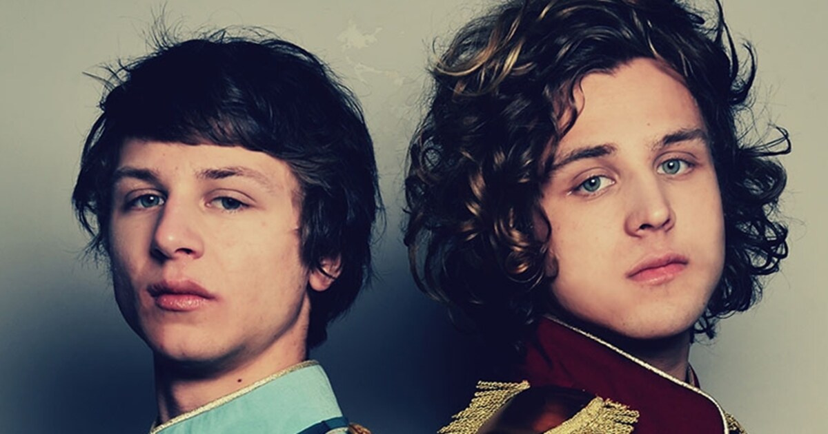 Compact Disk Dummies: 'Merchandise van Justin Bieber' | Humo: The Wild Site