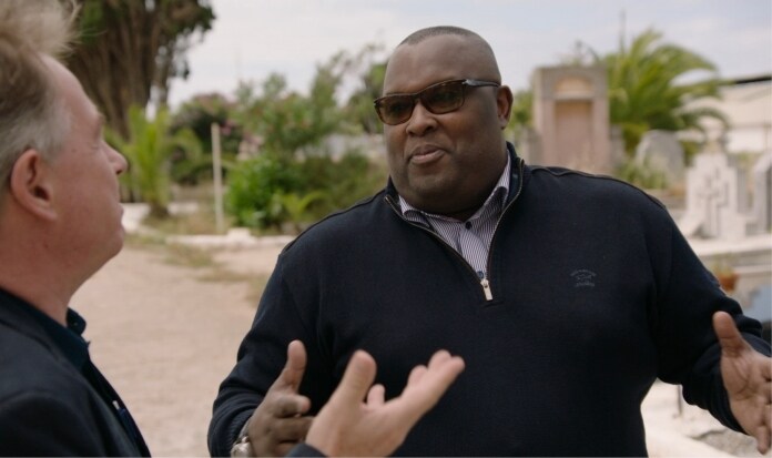 Nzanga Mobutu, zoon van, spreekt voor 't eerst 20 jaar na het Mobutu ...