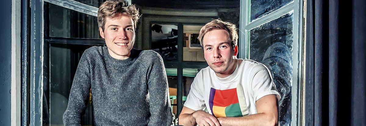 Max (23) en Nathan (21), de zonen van Annemie Peeters | Humo: The Wild Site