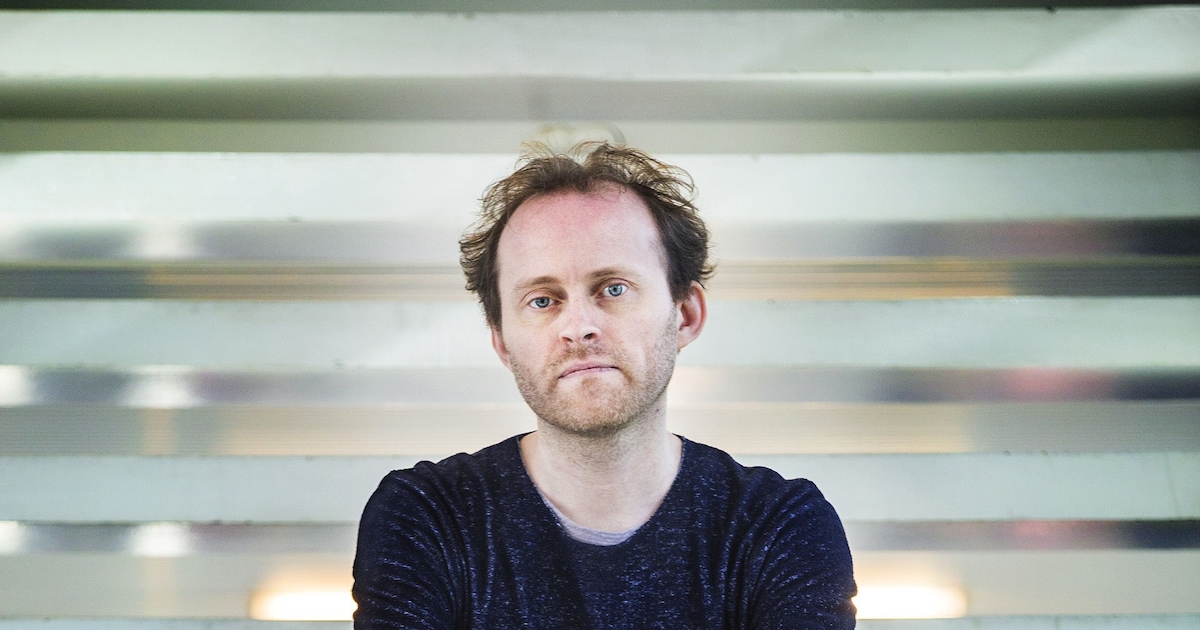 Geert Buelens - De jaren zestig. Een cultuurgeschiedenis | Humo: The ...