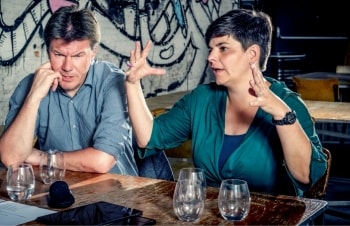 Sven Gatz (Open VLD) en Barbara Gatz (Groen): broer en zus in de ...