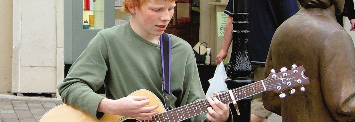 Mijn leven als straatmuzikant: Ed Sheeran, Arno, Roland, Stef Kamil ...