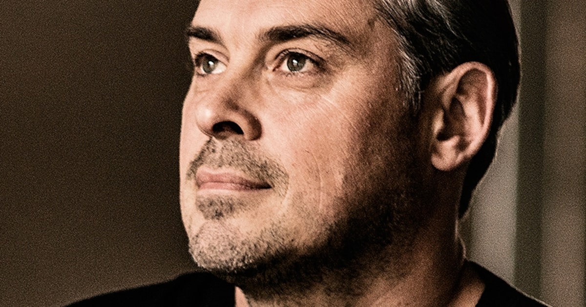 'Ik liep je eerst voorbij omdat ik dacht dat je dood was’ David Van de ...