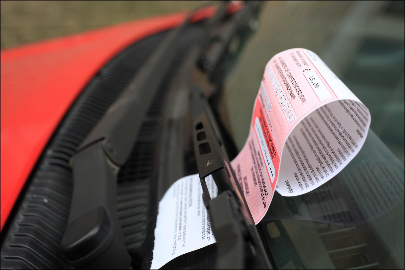 ‘Ik krijg een parkeerboete, maar ik ben daar nog nooit geweest’ | Humo ...