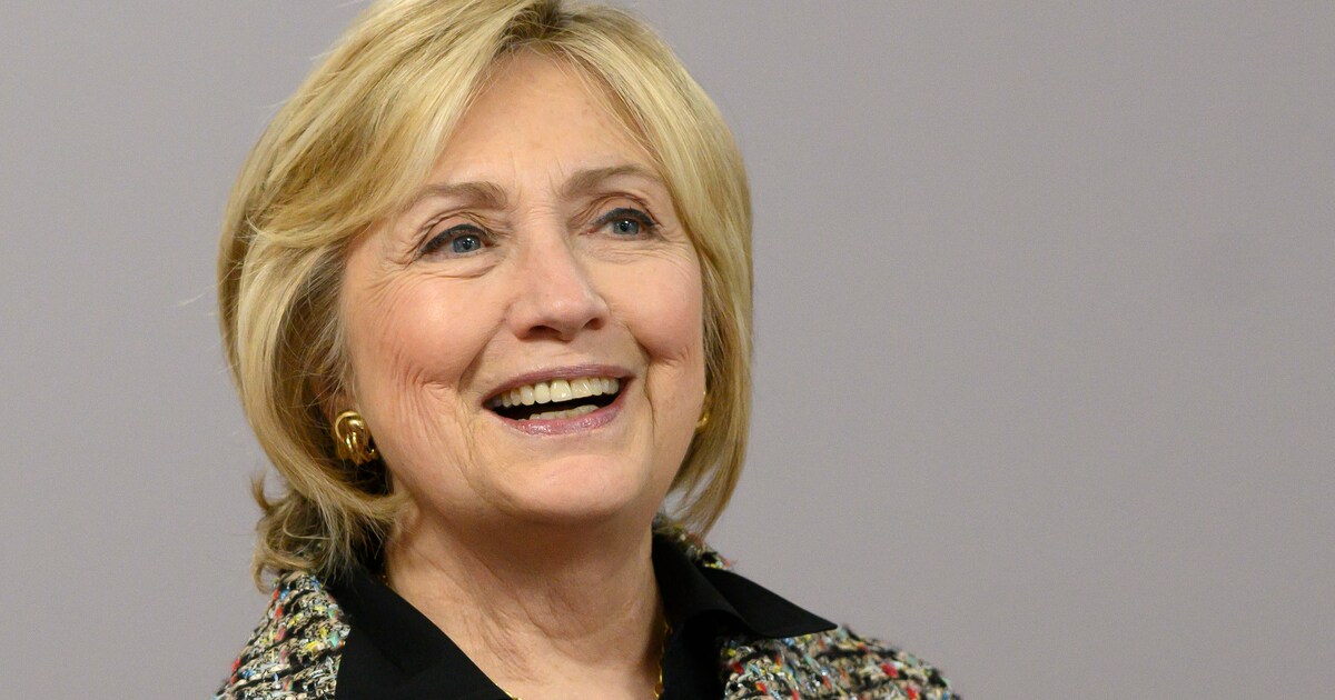 Hillary Clinton schreef een politieke thriller: ‘Juist in fictie kun je ...