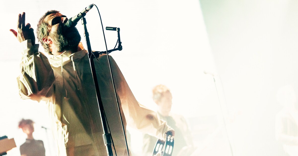 Liam Gallagher in Vorst Nationaal: hooliganisme met Tripel Karmeliet ...