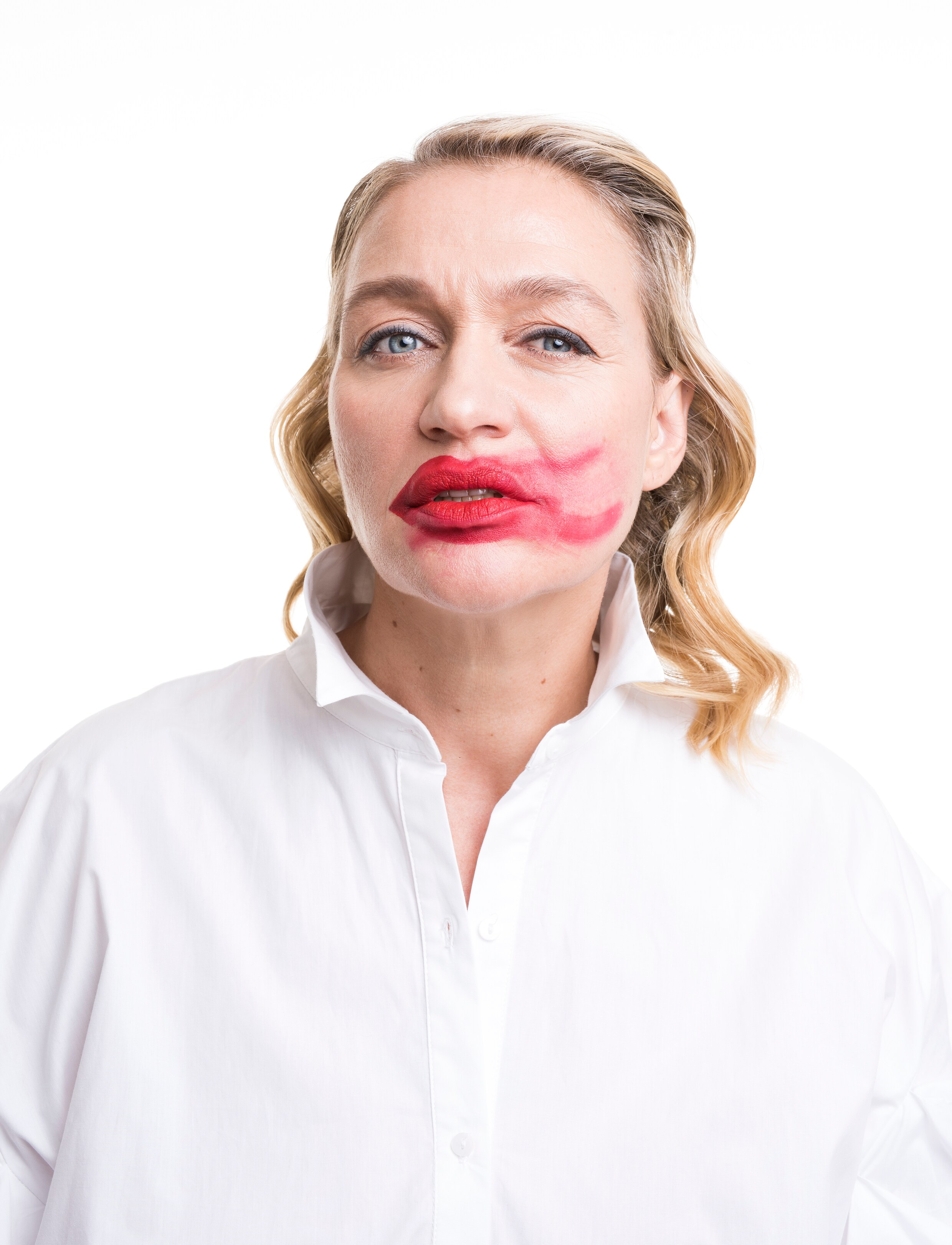 Feminisme volgens Stella Bergsma: ‘Behaag niet, wees gevaarlijk’ | Humo: The Wild Site