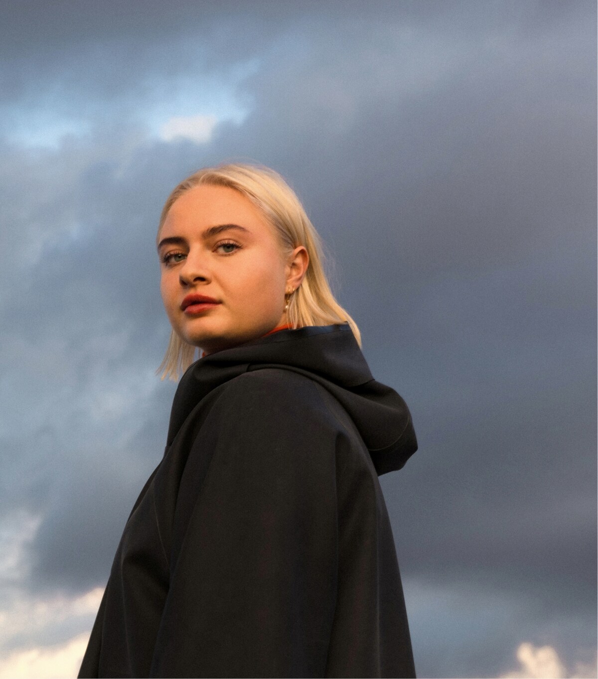 Låpsley - Through Water | Humo: The Wild Site