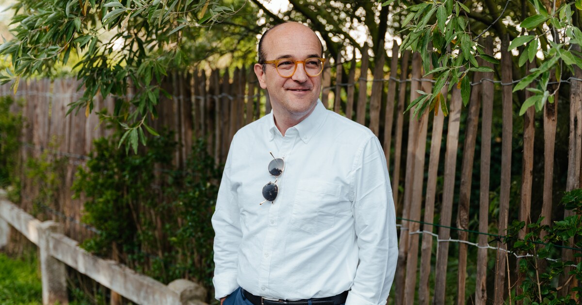 Kunstpaus wordt priester: ‘Ja, ik leef in celibaat’ | Humo: The Wild Site