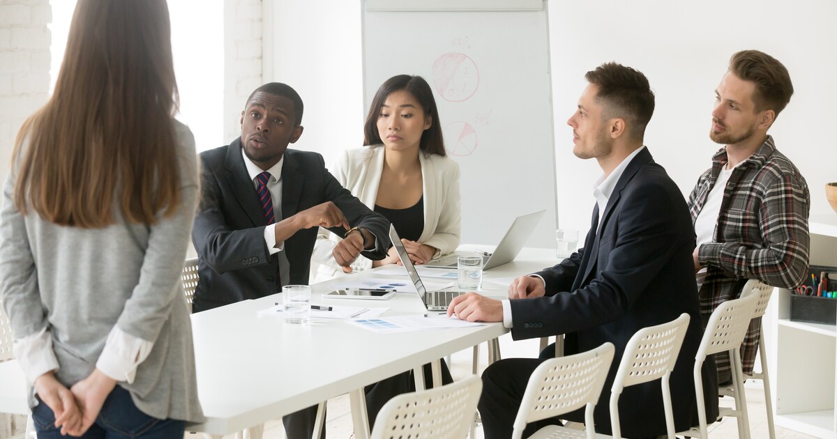 Waarom komen sommige mensen altijd te laat? ‘Een wereldleider wil de rest laten wachten’ | Humo ...