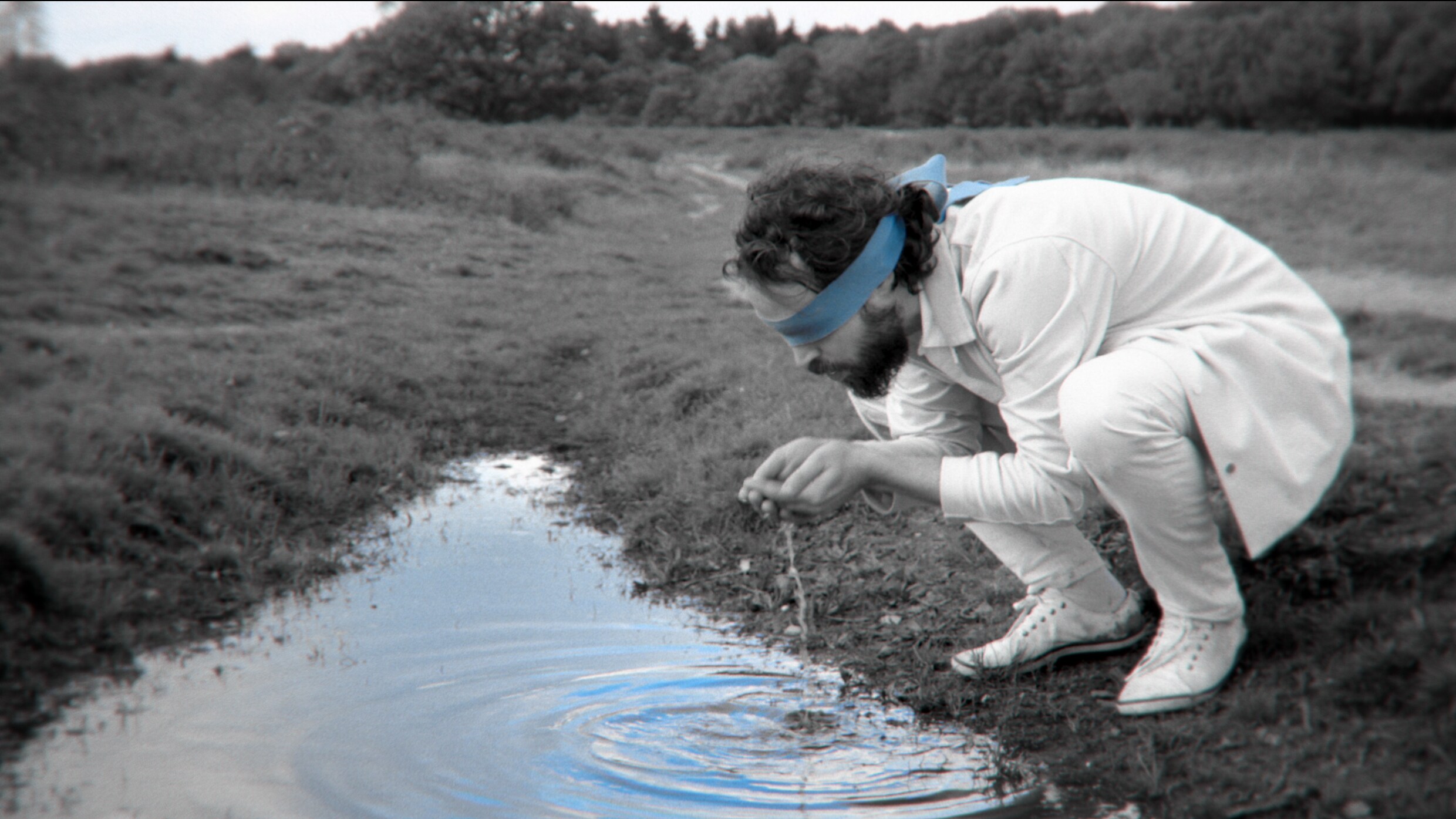 Jasper Erkens brak zijn voet voor deze videoclip: ‘Als je goed kijkt ...