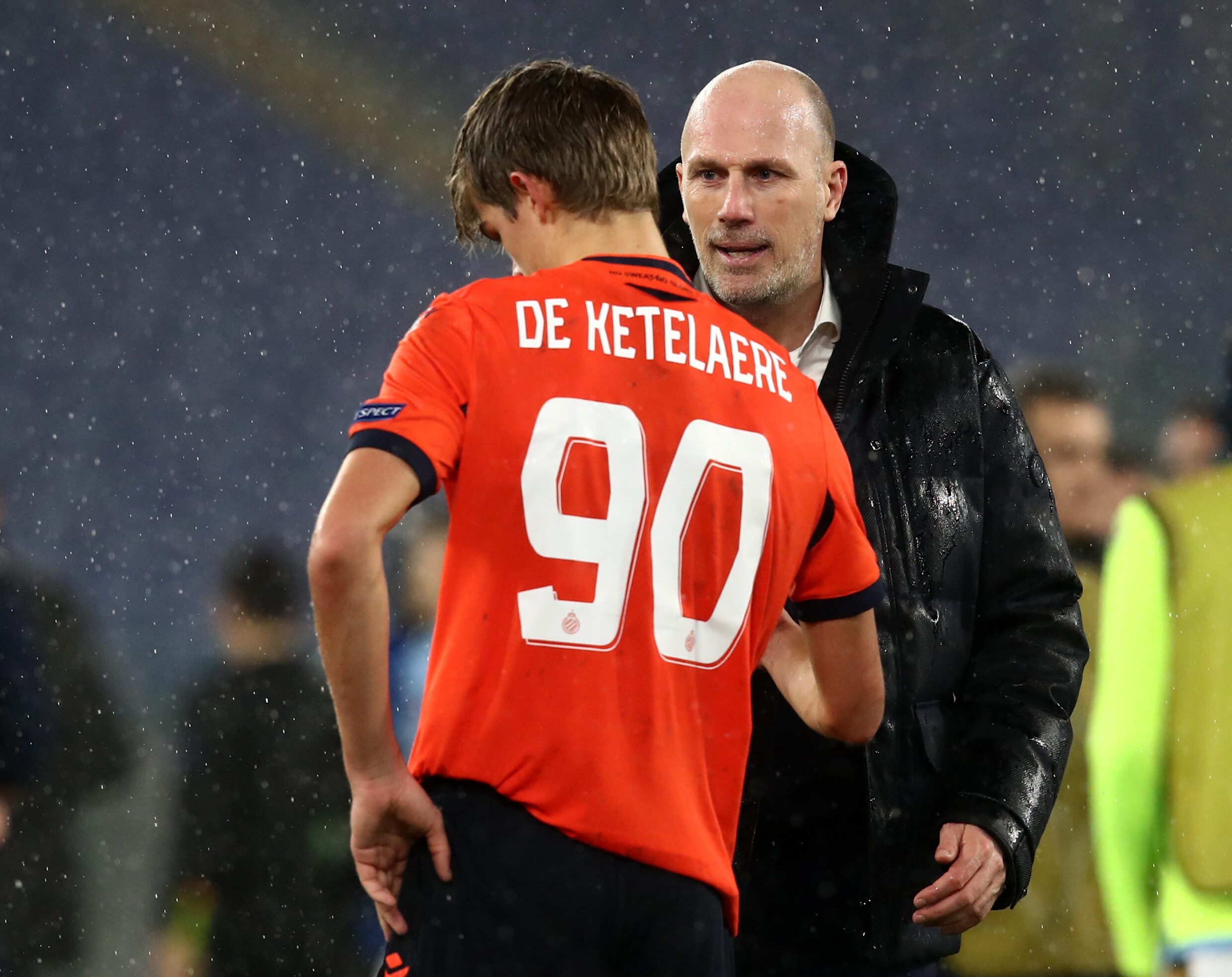 ‘In de jungle van het moderne voetbal wordt rijk rijker en arm armer ...