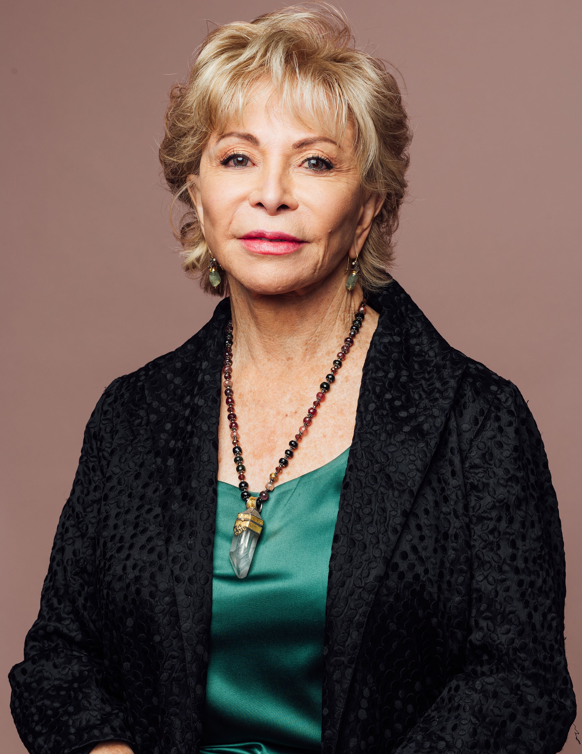 Succesauteur Isabel Allende over feminisme: ‘Ik heb nooit mijn vrijheid ...