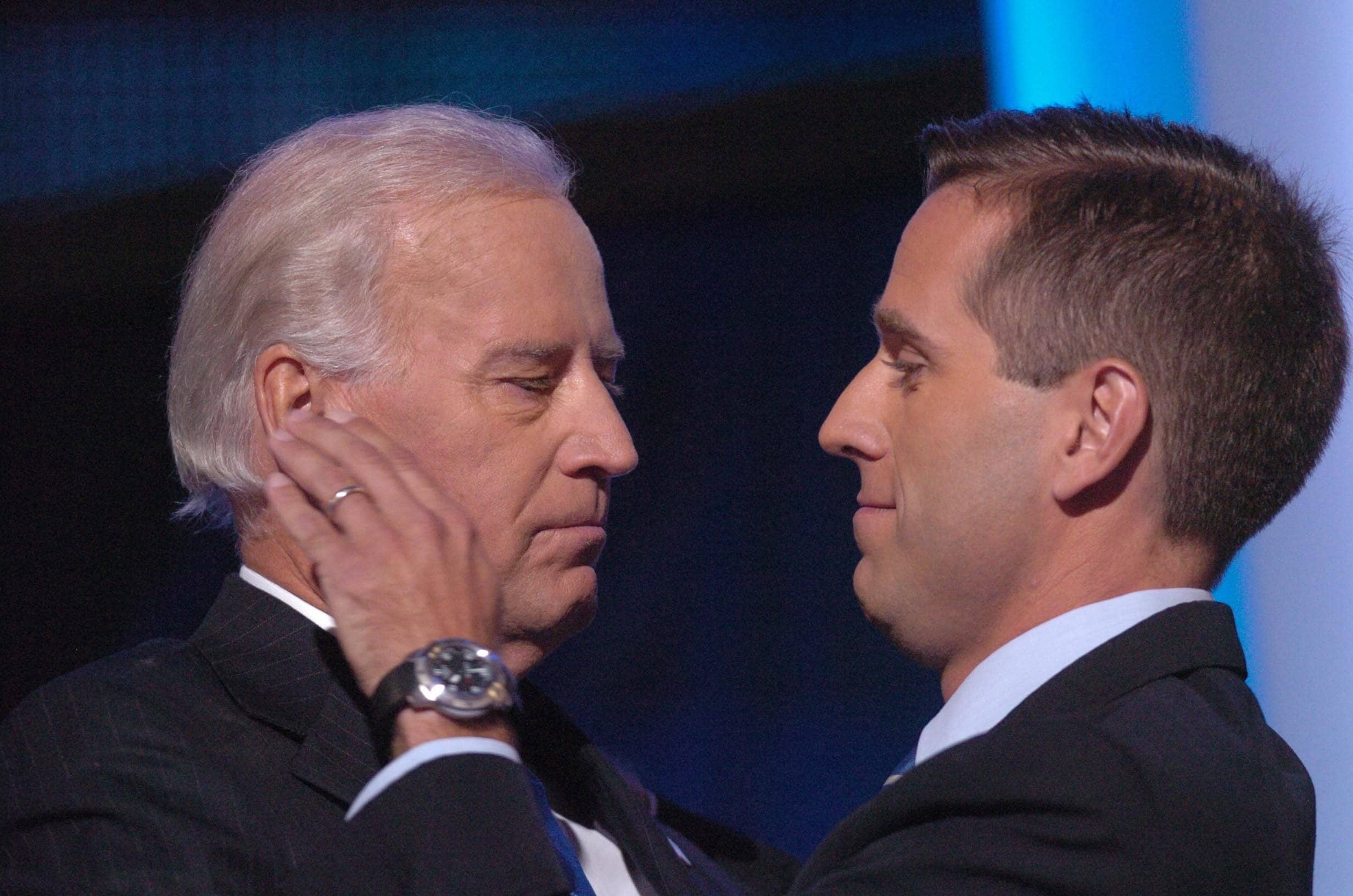 ‘Joe Biden is in zijn omgang met vrouwen een fossiel dat moeite heeft ...