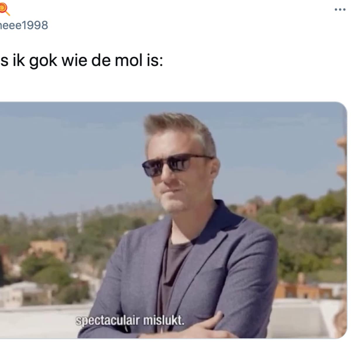 Jongen Ontmoet Wereldliefde Meme Vuilste Man Ter Wereld' Op 94 Jarige