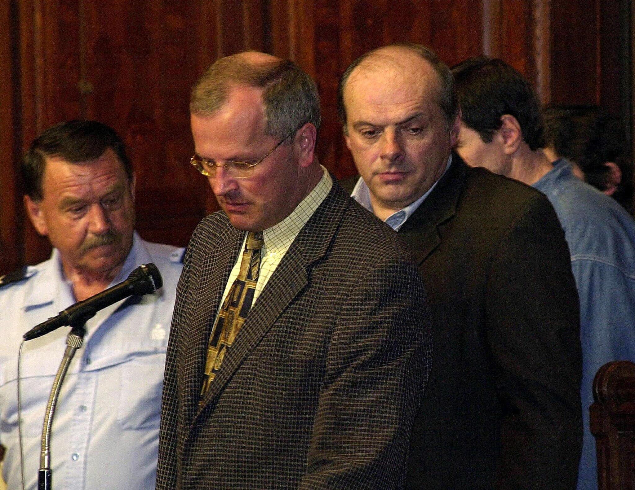 Dertig jaar sinds de moord op Karel Van Noppen: ‘Die veearts bleef maar roepen en tieren’ | Humo ...