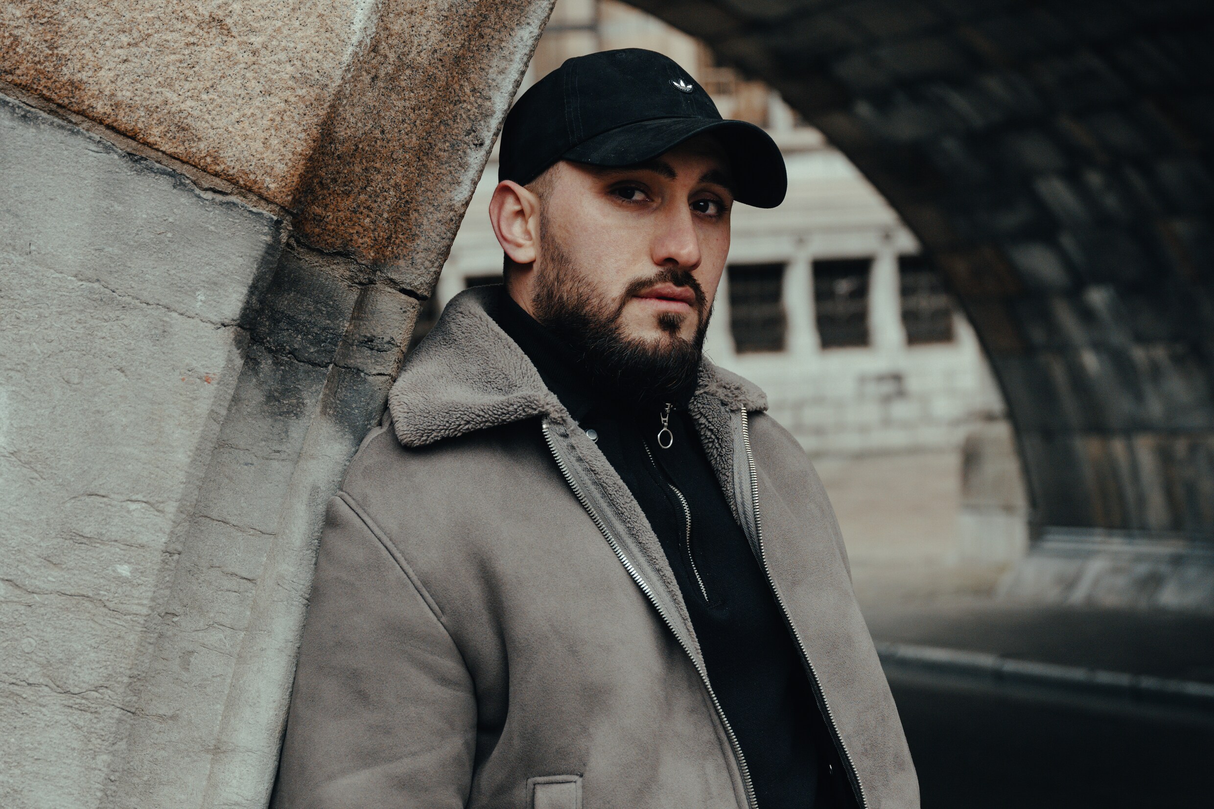 Jongeren zien hun coronaleven steeds minder zitten: ‘Op de omslagfoto ...