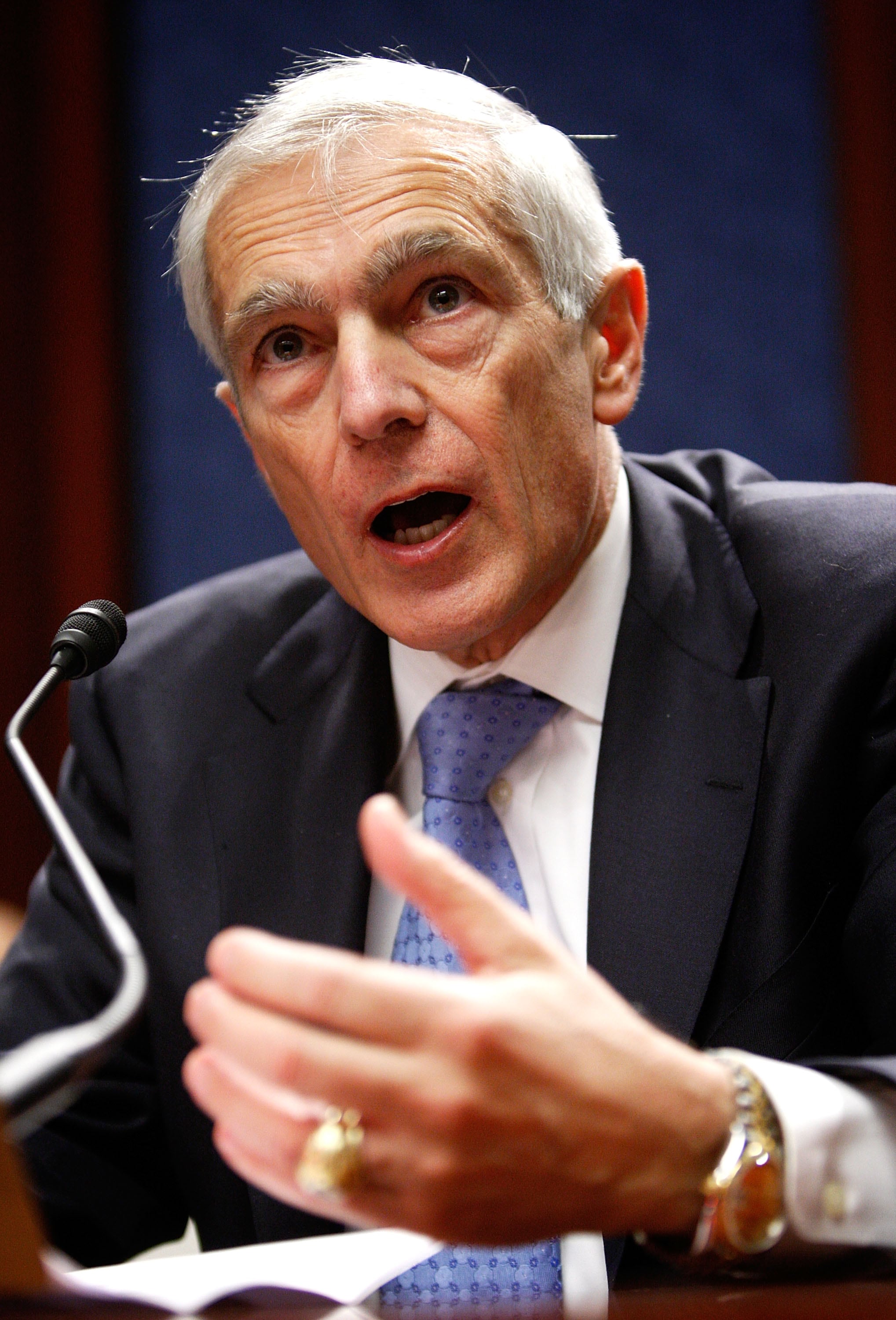 Wesley K. Clark: ‘Als Poetin nu niet wordt gestopt, zal zijn honger ...