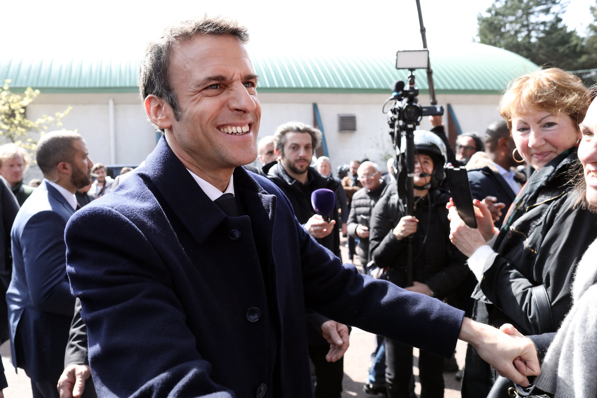 Familie en collega’s over Emmanuel Macron, ‘de meest gehate Franse ...