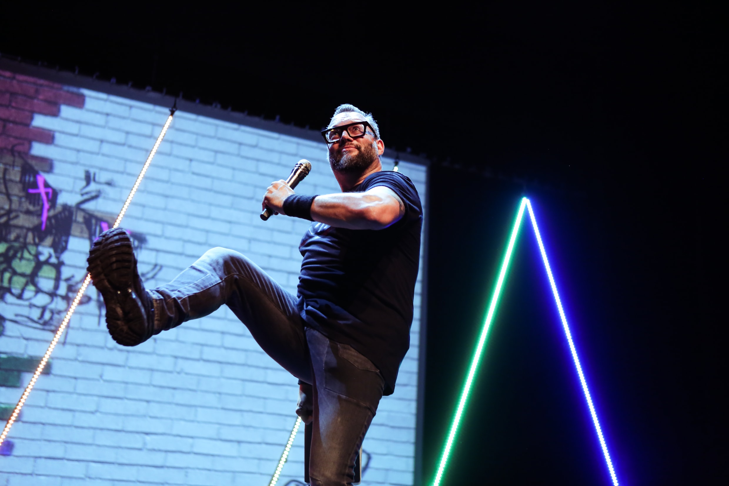 Recensie Alex Agnew - Wake Me Up When It's Over | Humo: The Wild Site