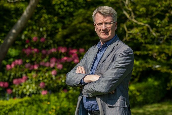 Professor Tom Sauer ziet Oekraïne nooit de oorlog winnen: ‘Ze moeten ...