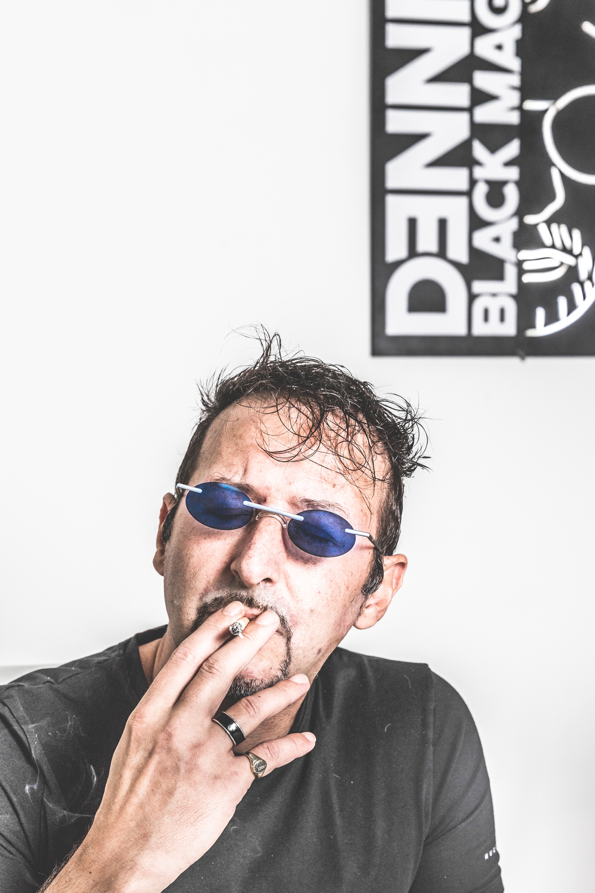 Vandaag voor de rechter op verdenking van verkrachting: wie is Dennis ...
