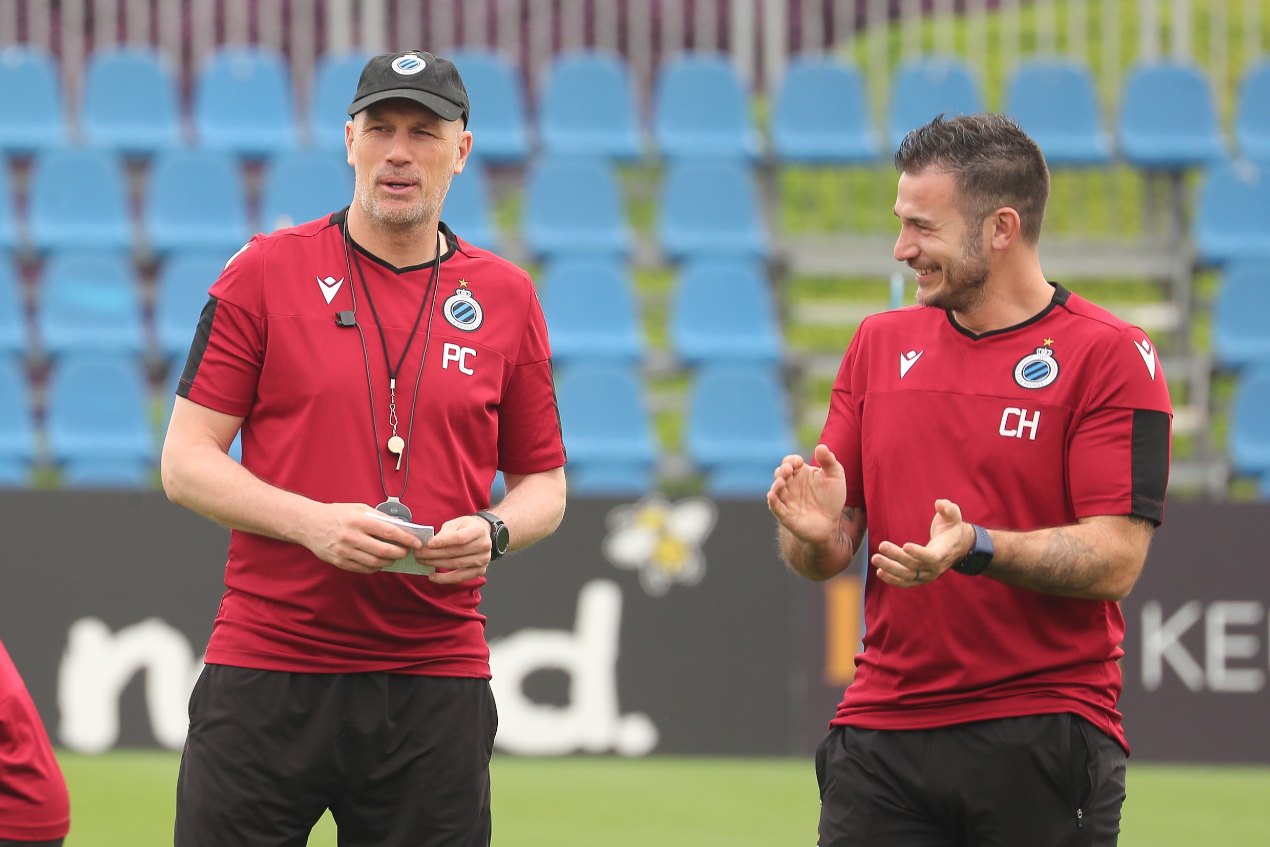 In het hoofd van Club Brugge-trainer Carl Hoefkens: ‘Het is de schuld ...