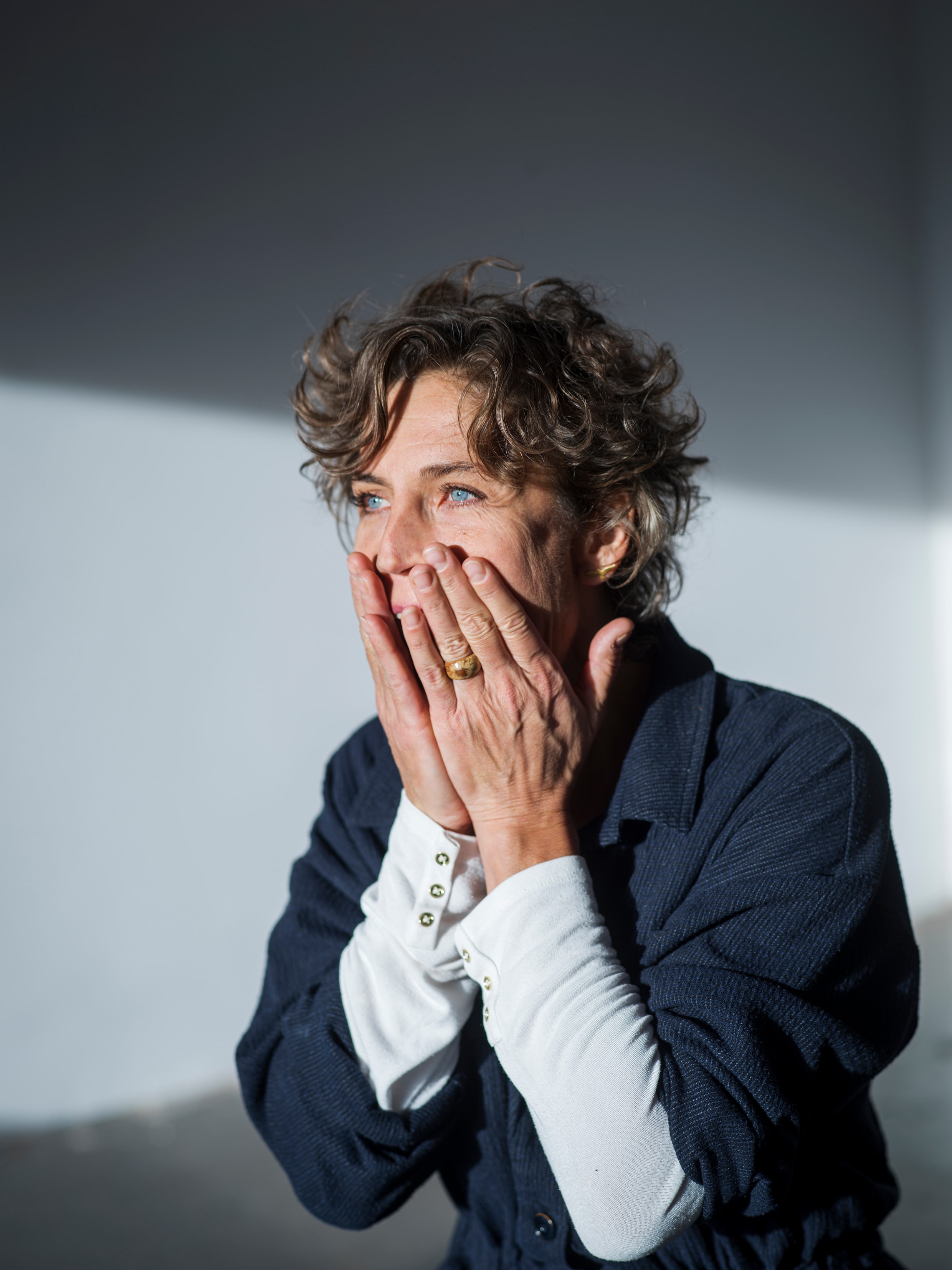 Joke Devynck (‘Onder vuur’): ‘Wie mooi is, moet niet te veel nadenken ...