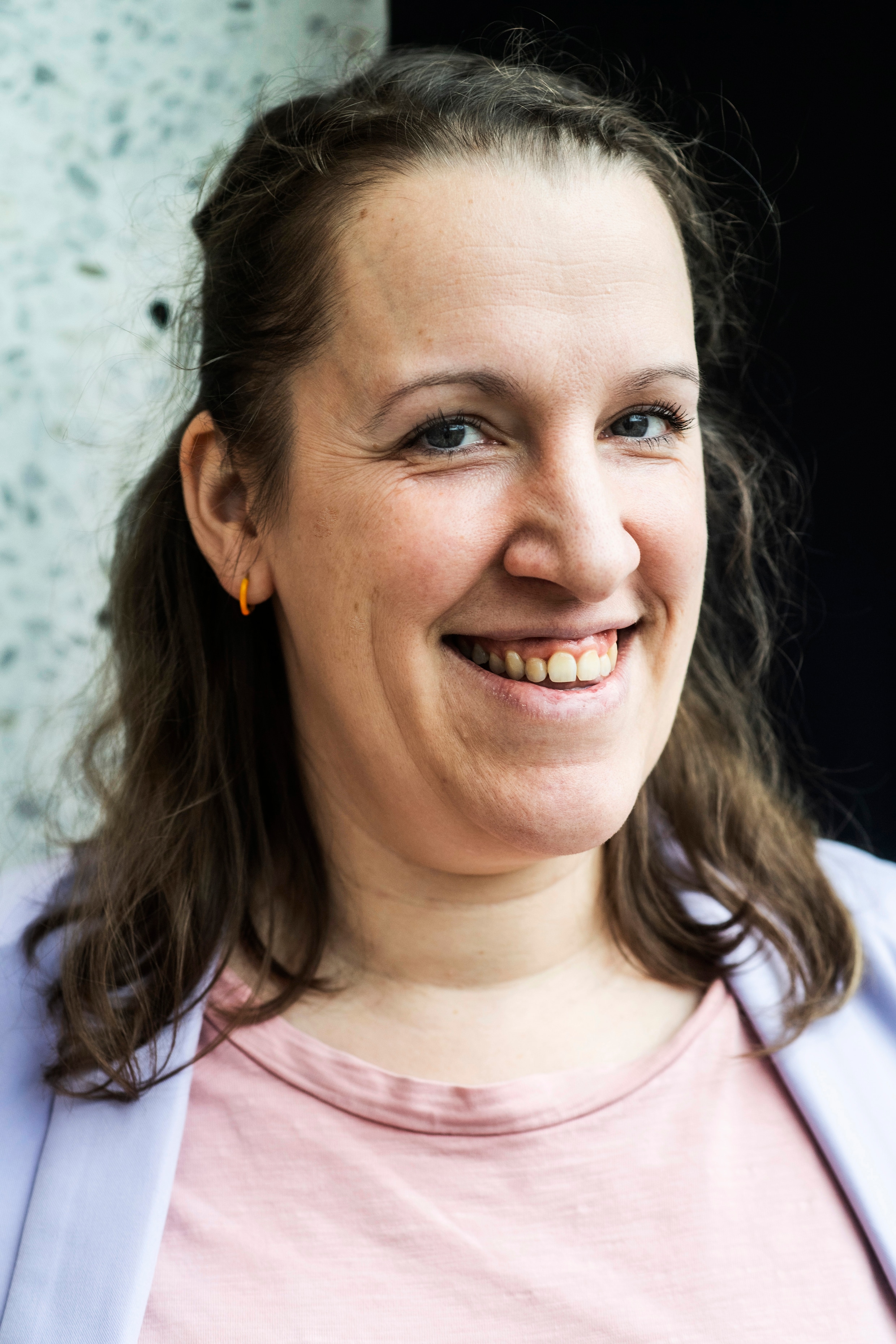 Elisabeth Lucie Baeten: ‘Ouderschap is vandaag mentaal zwaarder dan ...