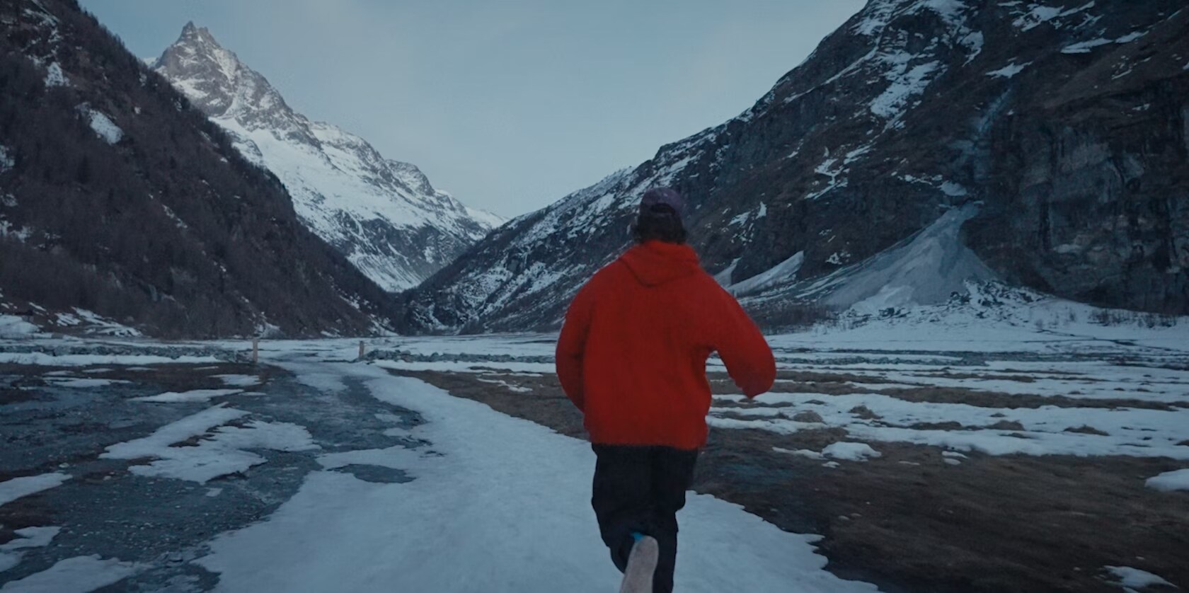 ‘La chute’ wint de Humo Award: ‘Als een arend boven de Alpen’ | Humo ...