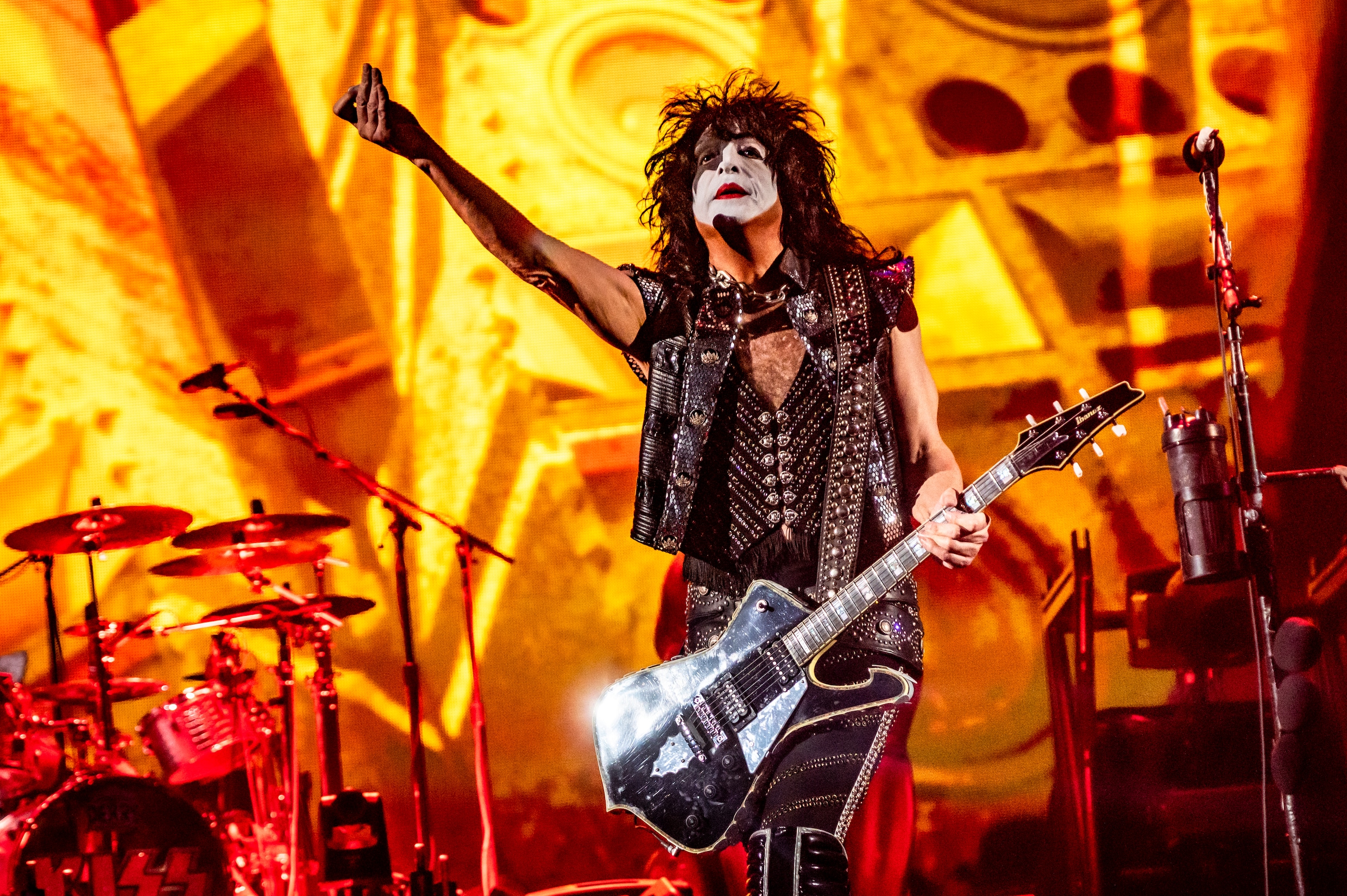 Paul Stanley van KISS: ‘Ik doe al het werk en Gene schept op over de ...