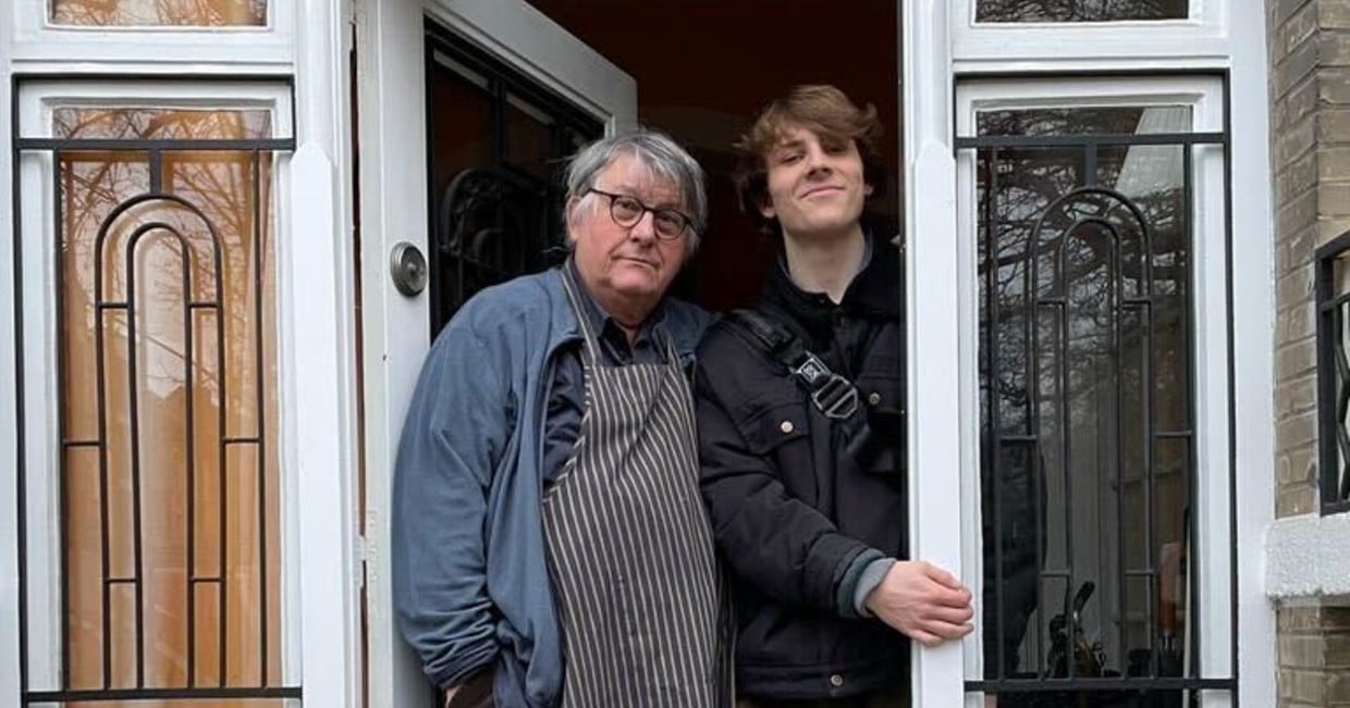 Vader worden na je vijftigste: ‘Als kind moest ik al rekening houden ...