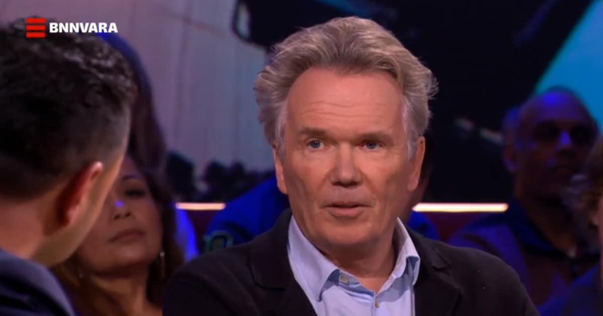 ‘Ik laat me na vier decennia niet zomaar bij het grofvuil zetten.’ NOS-sportpresentator Tom ...