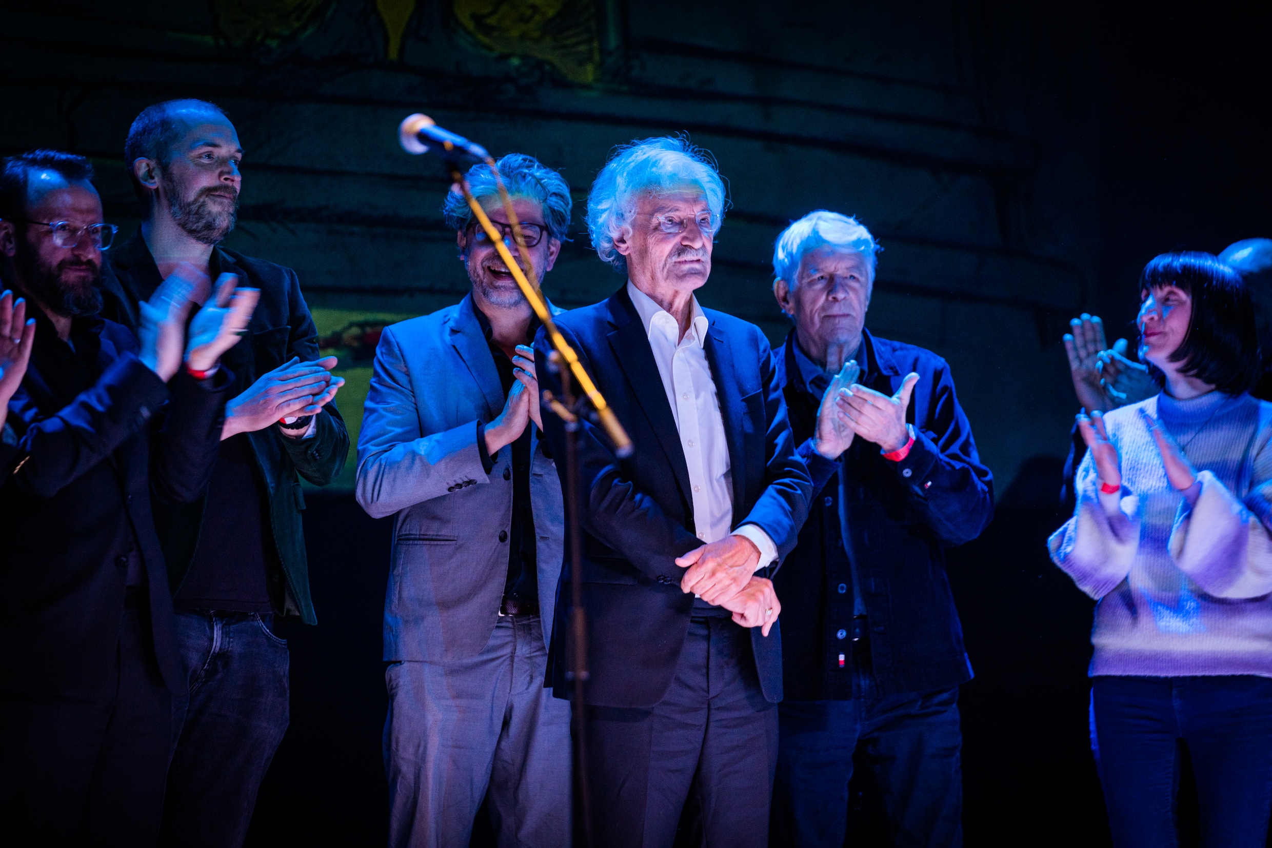 ‘Guy 80’: herbeleef de feestelijke avond in de Bourlaschouwburg’ | Humo ...