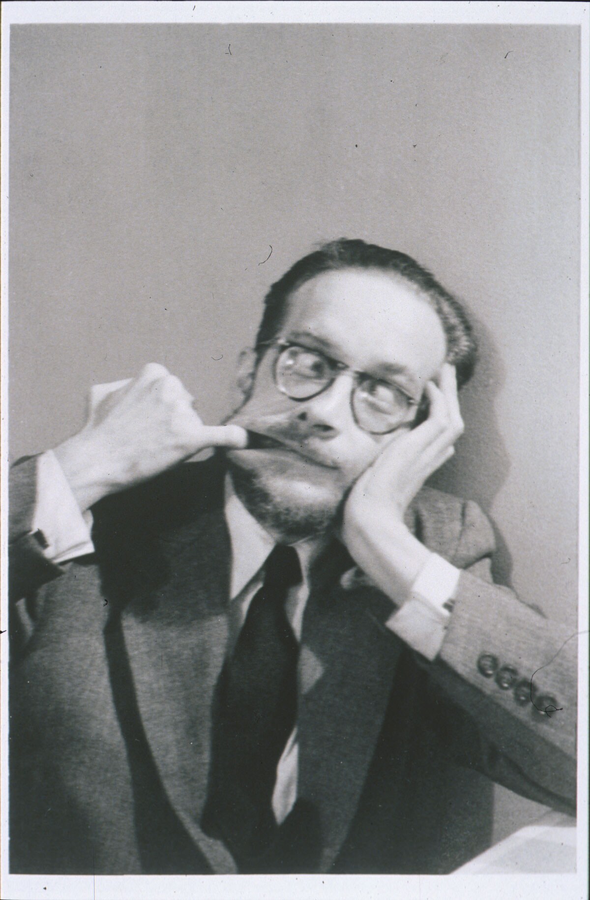 Vijf redenen waarom u nú naar de stokoude folk-mixtape van Harry Smith ...