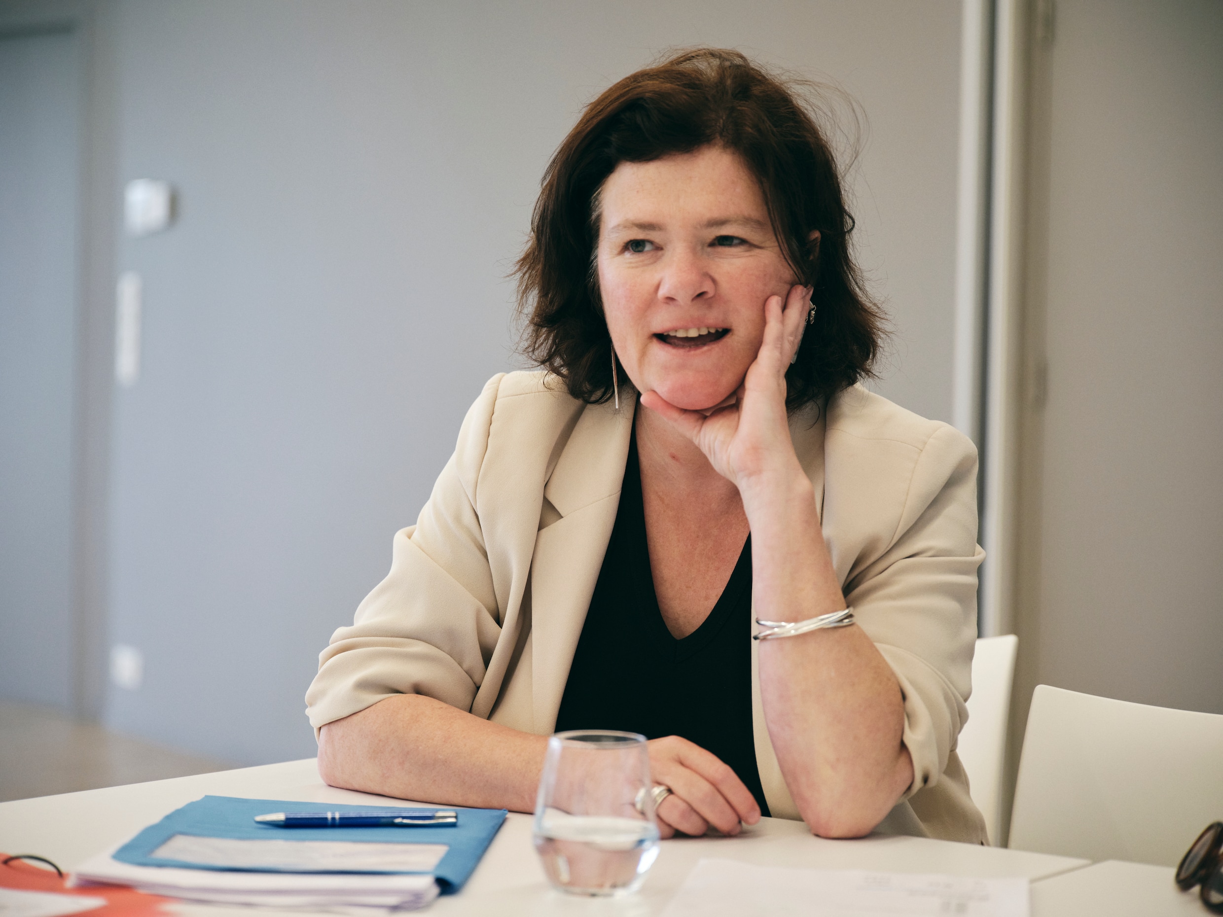 ‘We moeten onze naasten meer zelf opvangen én langer werken: die ...