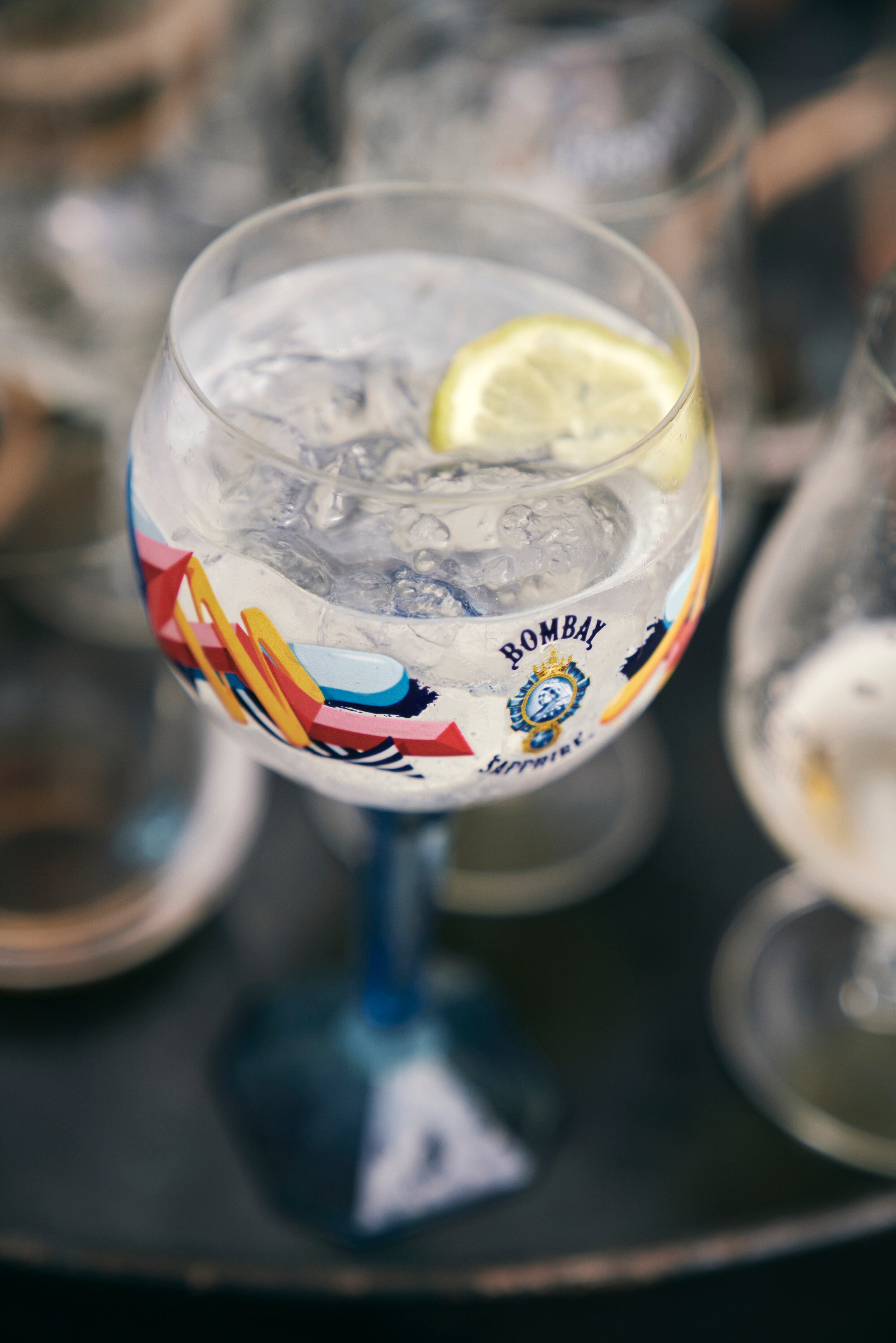 Van WC-eend in een glas tot een verrukkelijke spelfout: deze cocktails moet u wel én niet ...