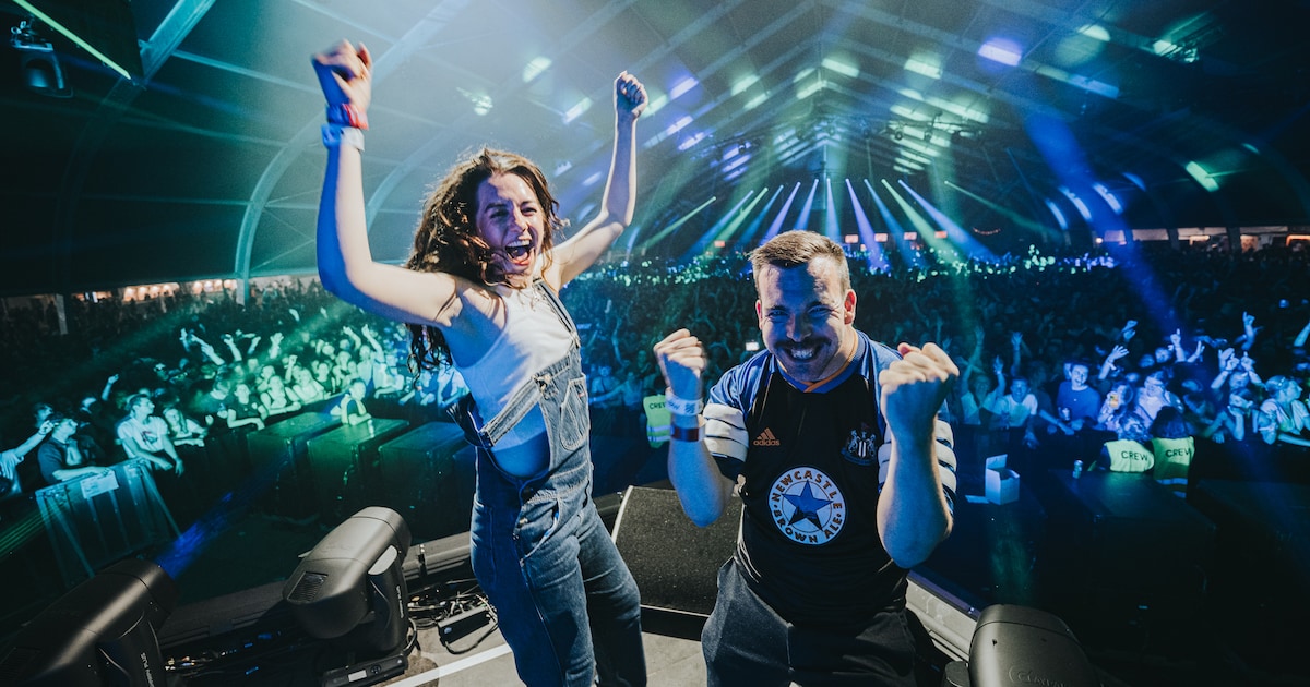 Flo Windey & Skyve: ‘Feestvierders voelen tijdens onze optredens een ...