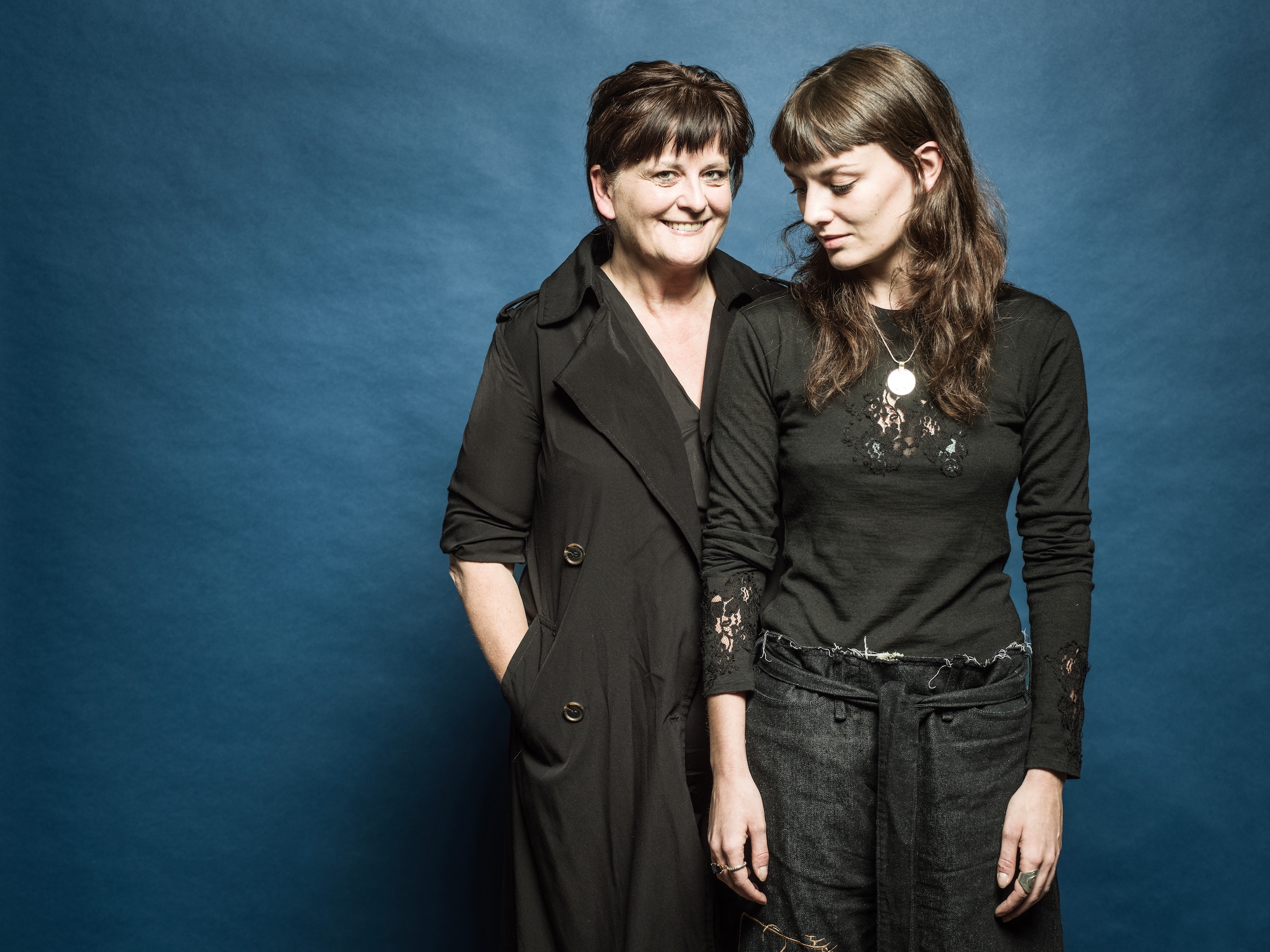 ‘We wassen ons te veel, we zijn te proper’: 11 verhalen uit de nieuwe ...