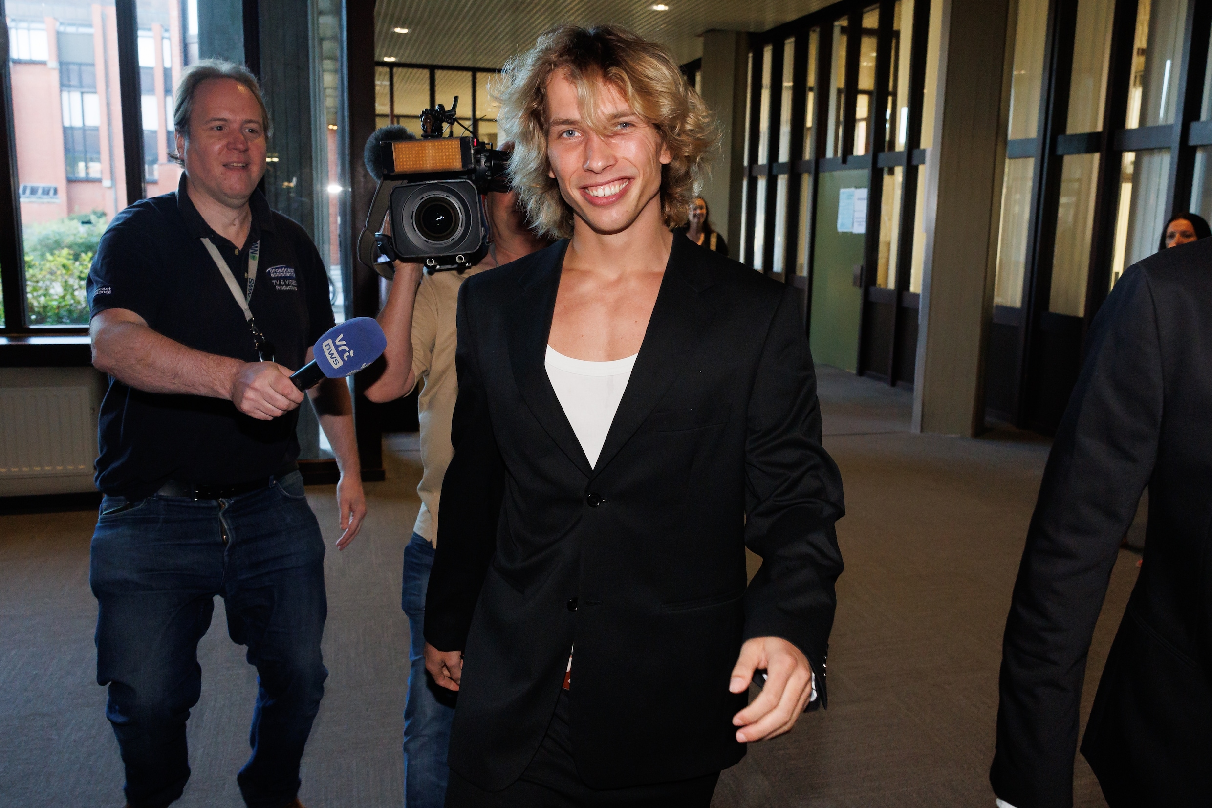 ‘Ik zou de video zo opnieuw maken.’ Waarom moet Acid vandaag precies ...