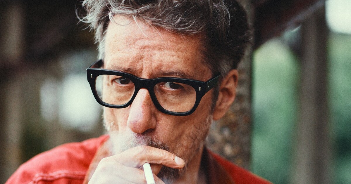 Herman Brusselmans rookt weer: ‘Ik had geen gif meer in m’n hersens ...