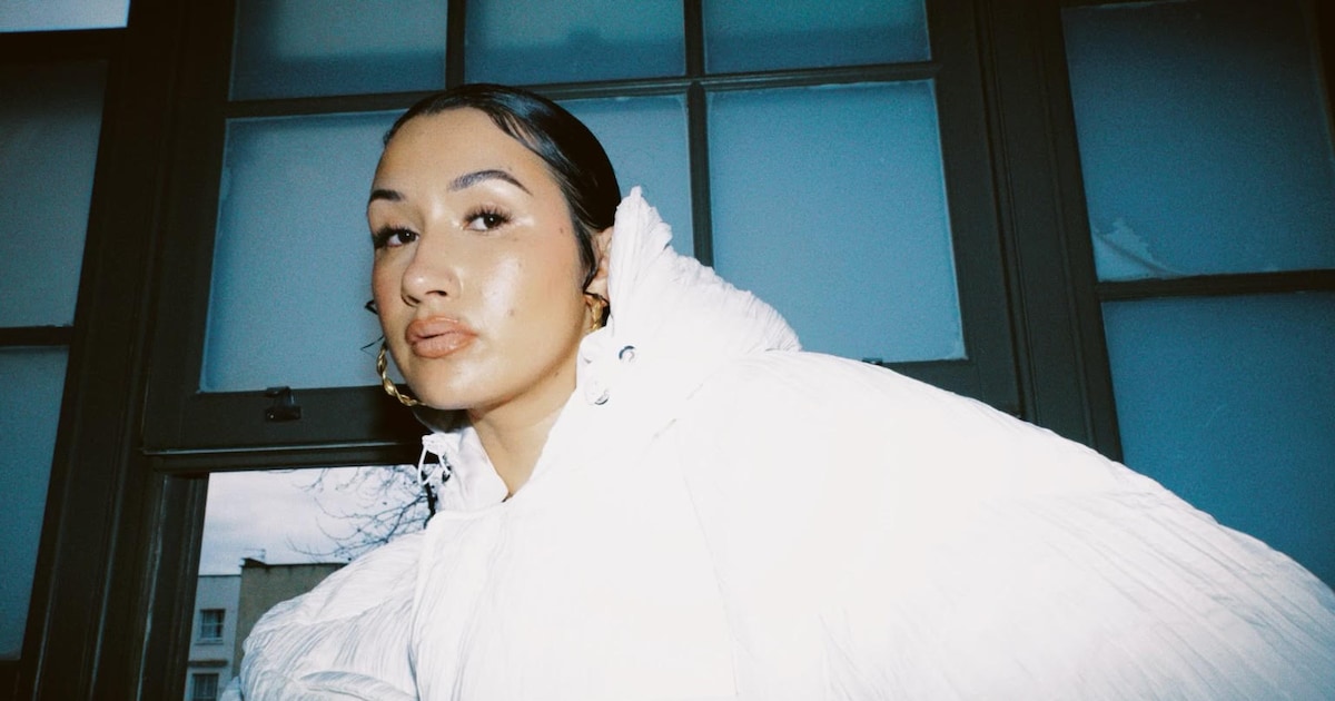 Wie is Cleo Sol en waarom is ze de nieuwe ster van de soul? | Humo: The ...
