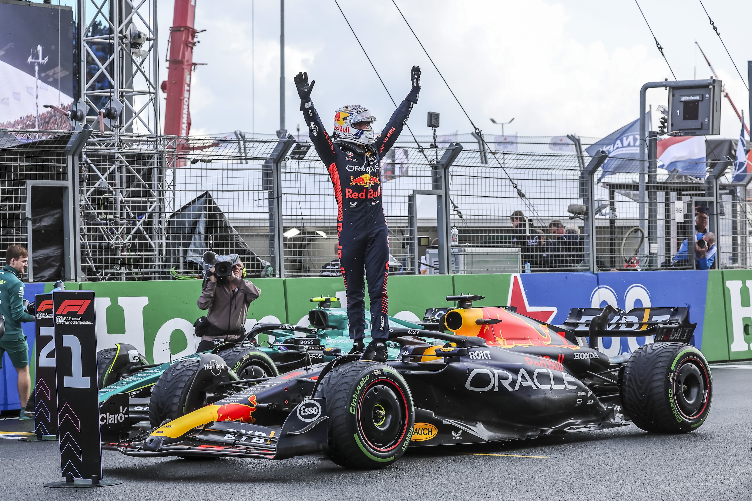 De 7 Hoofdzonden van Max Verstappen: ‘Zijn vader begeleidde hem keihard ...