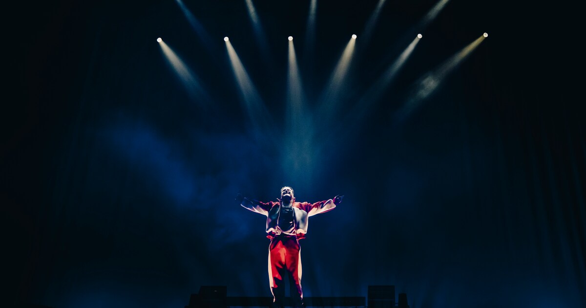 Glints imponeerde in zíjn Roma met een waslijst aan special guests en ...